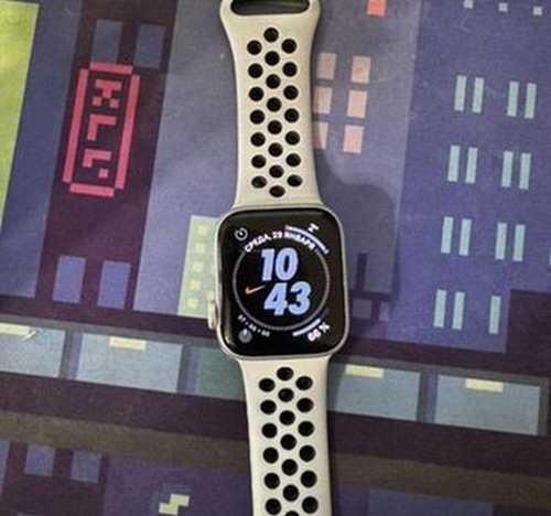 Часы Apple Watch SE 40mm