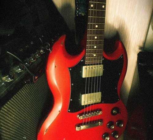 Epiphone G-310
