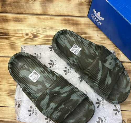 Шлепанцы Adidas adilette