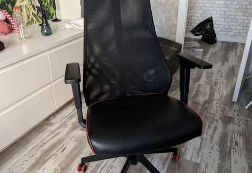 Кресло IKEA Matchspel как новое