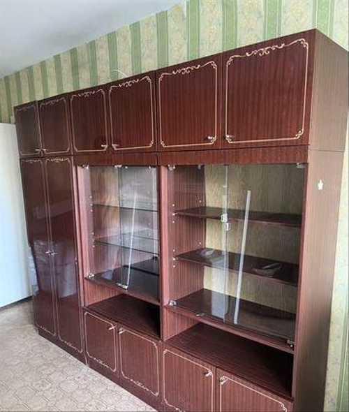 Стенка в гостиную бу