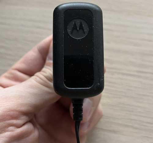 Зарядное устройство от motorola ve66, оригинал