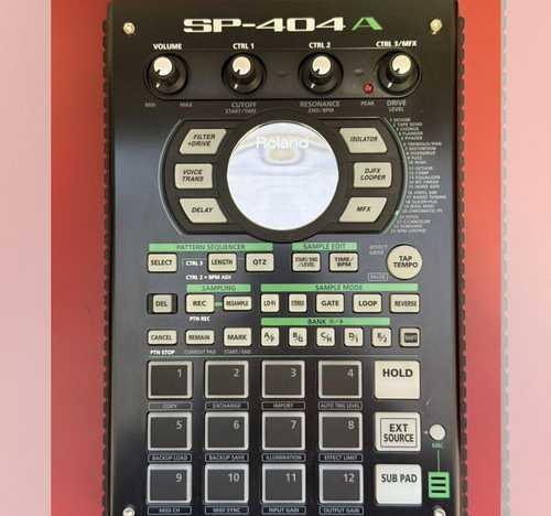 Roland sp 404A