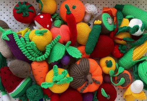 Вязанные игрушки фрукты и овощи