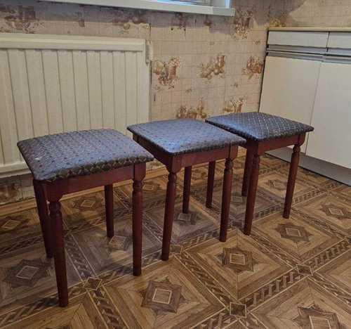Табуретки советские 3 шт