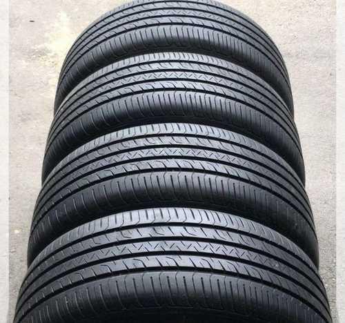 Goodyear EfficientGrip Performance SUV 235/50 R19