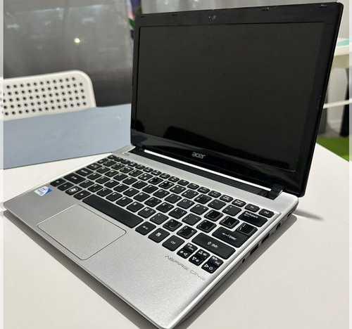 Нетбук Acer Aspire One