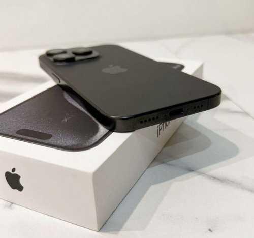 iPhone 15 Pro, 256 ГБ