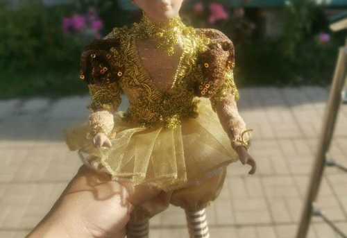 Фарфоровая кукла 30 см мальчик шут