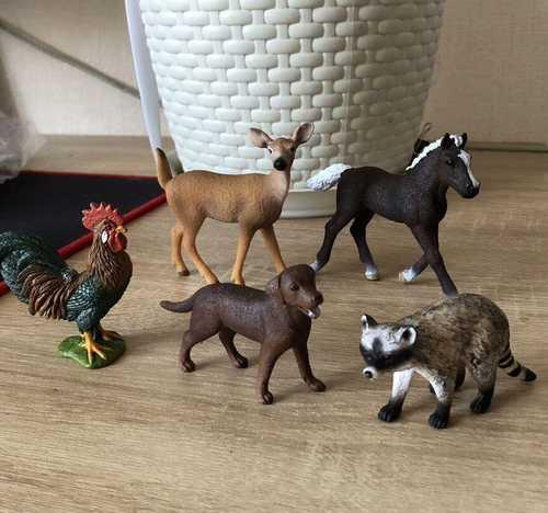 Фигурки животных schleich