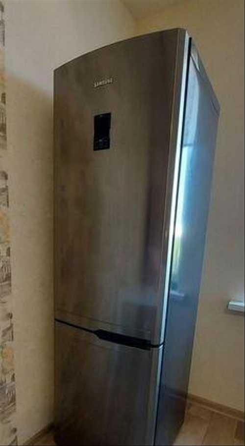 Холодильник Samsung da99