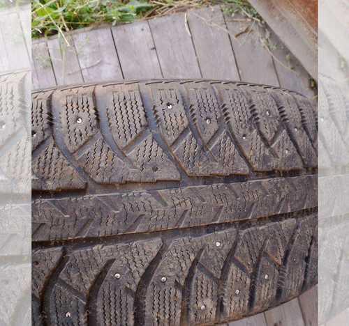 Bridgestone Ice Cruiser 7000 255/55 R18