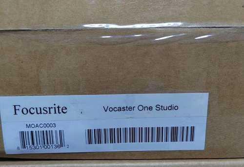 Студийный комплект Focusrite Vocaster One Studio