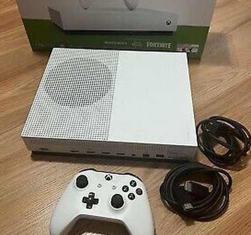 Microsoft Xbox One S, 500 ГБ
