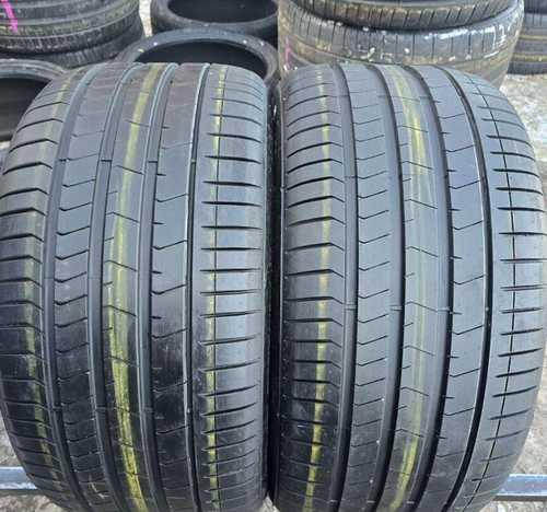 Pirelli P Zero PZ4 285/40 R19 107Y