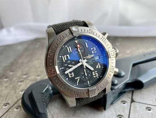 Breitling Avenger бандинт