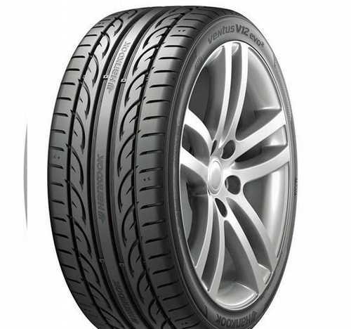 Hankook Ventus V12 Evo2 K120 255/40 R19