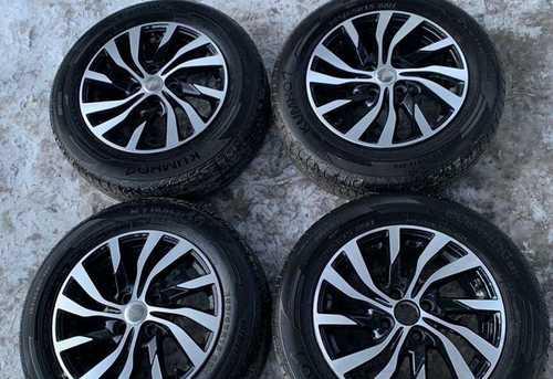 Комплект летних R15 колес для Hyundai Solaris