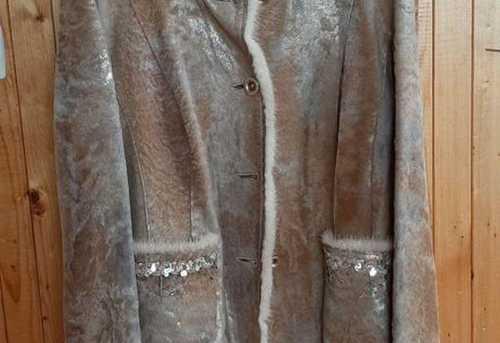 Куртка кожаная женская 46 размера Италия