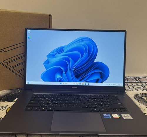 Huawei matebook i5-11gen/IrisXe