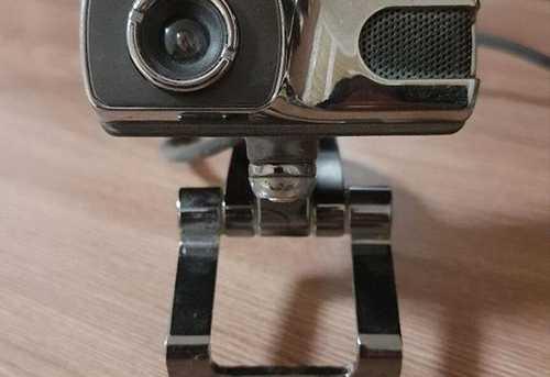 Веб-камера с микрофоном HD+ Prestigio PWC420