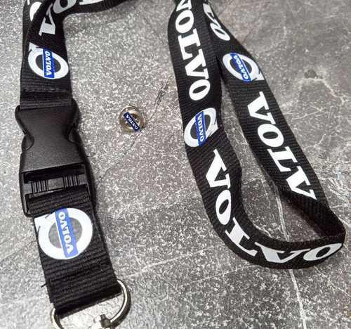 Набор ланьярд значок Volvo шнурок на шею Volvo