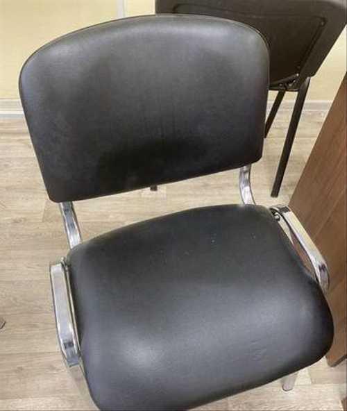 Офисный стул изо кожа+хром 2 шт