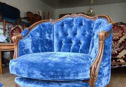Кресло антикварное рококо