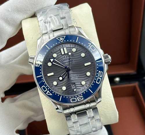 Часы Omega Seamaster Diver 300m Rhodium Dial