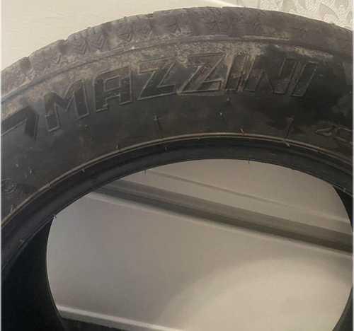 Mazzini Ice Leopard 205/60 R16 96T