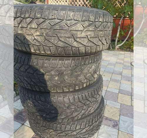 Tigar SUV Ice 215/60 R17 100T
