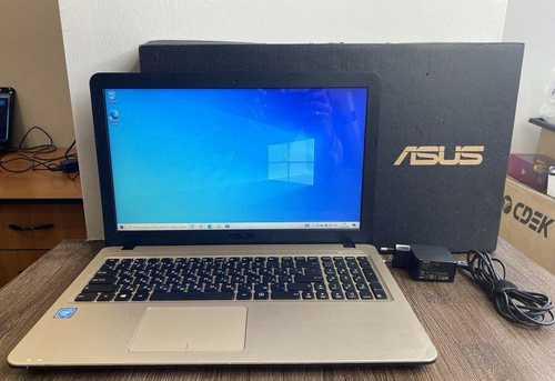 Ноутбук Asus на SSD в отличном состоянии