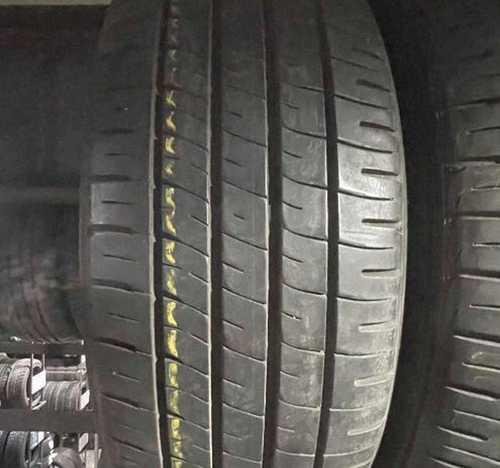 Dunlop Enasave EC204 215/45 R17 90Q