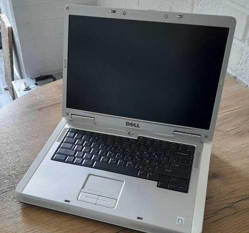 15,4" dell Inspiron 1501 - рабочий, но разбит экра