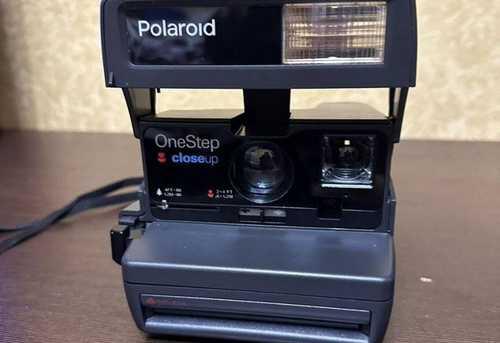 Плёночный фотоаппарат Polaroid 600