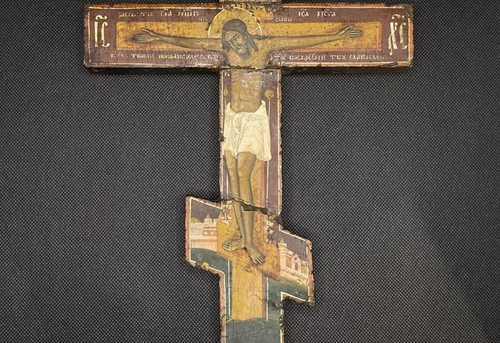 Старинный деревянный напрестольный крест