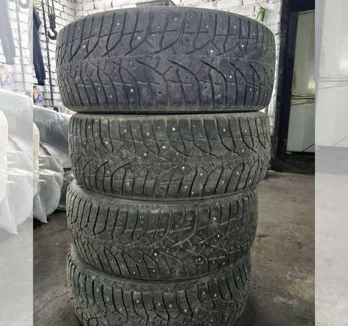 Bridgestone Blizzak Ice 215/55 R17 26J