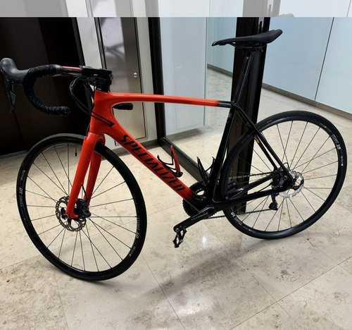 Велосипед шоссейный Specialized Tarmac