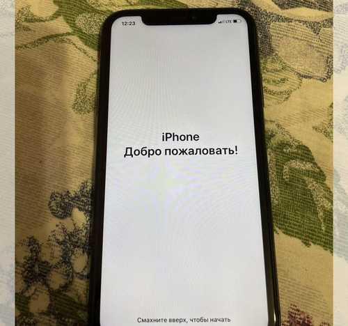 iPhone Xr, 64 ГБ