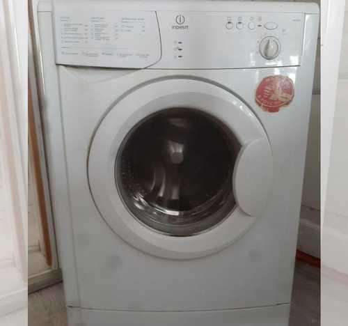 Стиральная машина бу indesit 4.5кг