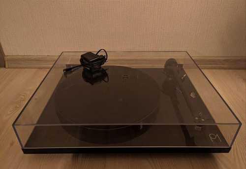 Rega Planar 1 Plus Black