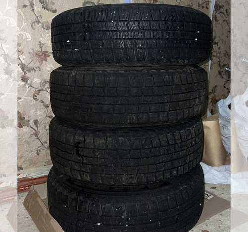 Maxxis SP3 Premitra Ice 175/70 R13