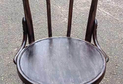Антикварные старинные стулья, кресла