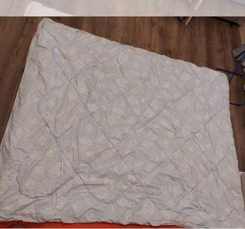 Отдам одеяло бу бесплатно