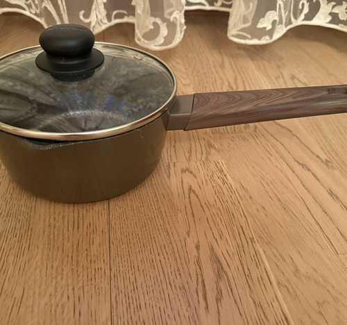 Ковшик из нержавейкис крышкой, новый