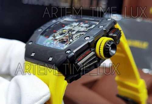 Яркие бомбезные мужские часы Richard Mille жёлтые