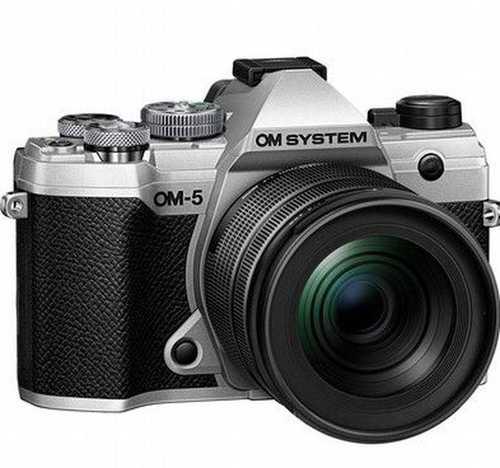 Olympus OM System OM-5 Kit 12-45mm f/4 Pro Silver