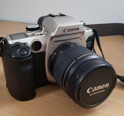 Пленочный фотоаппарат Canon EOS 50E   объектив