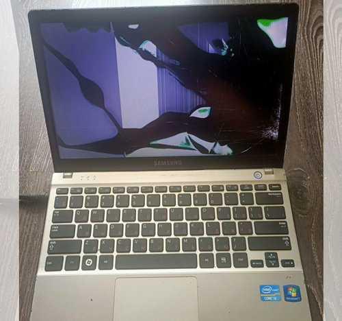 Samsung NP350U2A 12.5", Intel Core i3