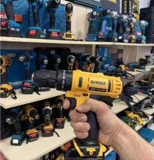 Шуруповерт dewalt 21v ударный + 2 аккумулятора